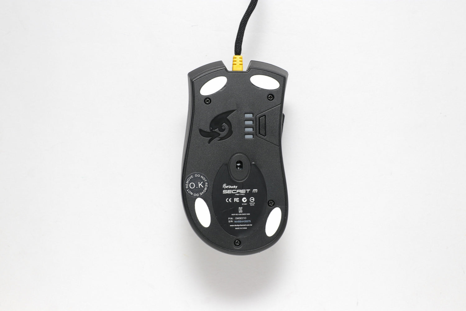Ducky Secret M Retro RGB Mouse