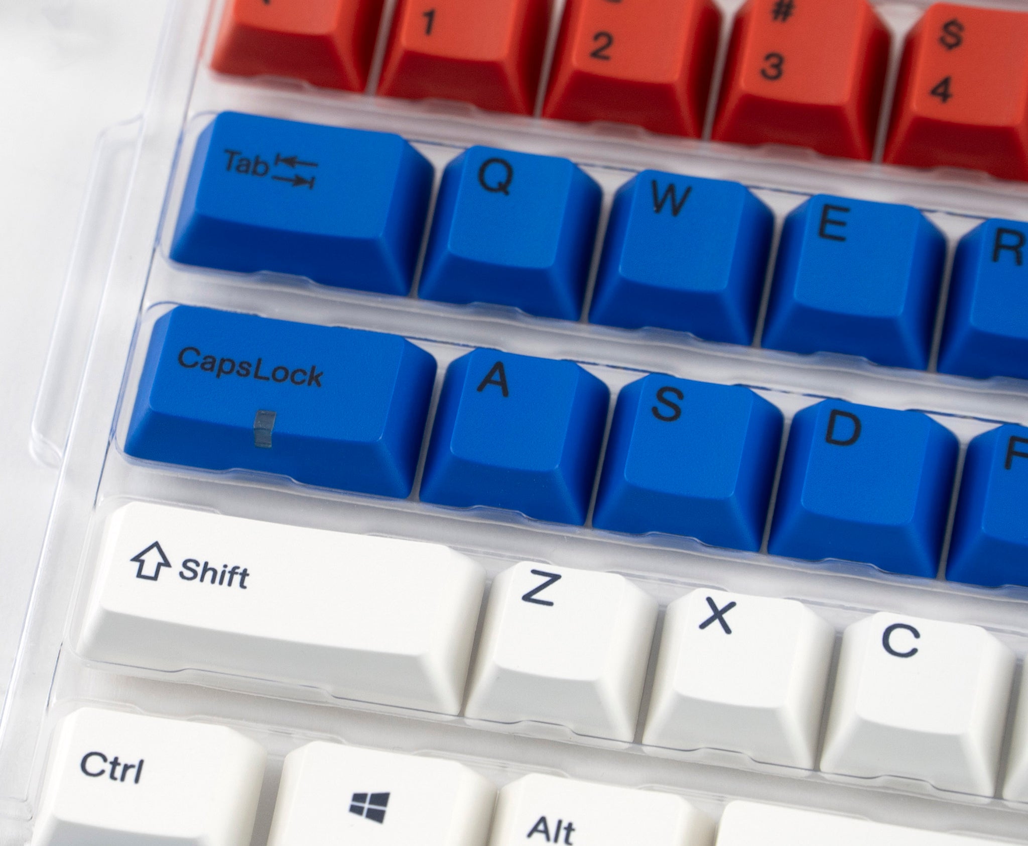 Varmilo Mr. Football Red / Blue / White 108 Key Varmilo Profile Dye Su