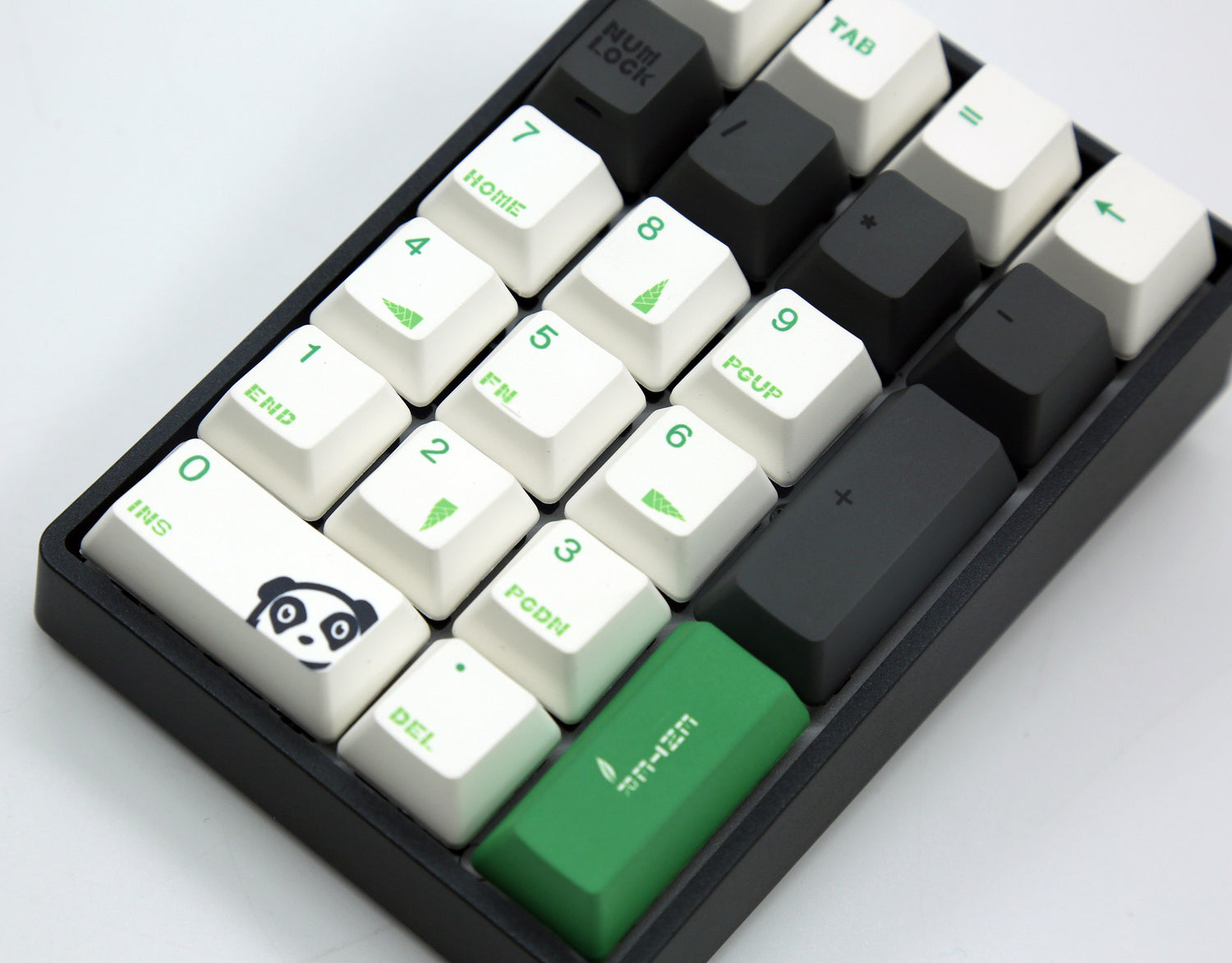 Varmilo MA21M Panda R2 White LED Numpad Dye Sub PBT Mechanical Keyboar