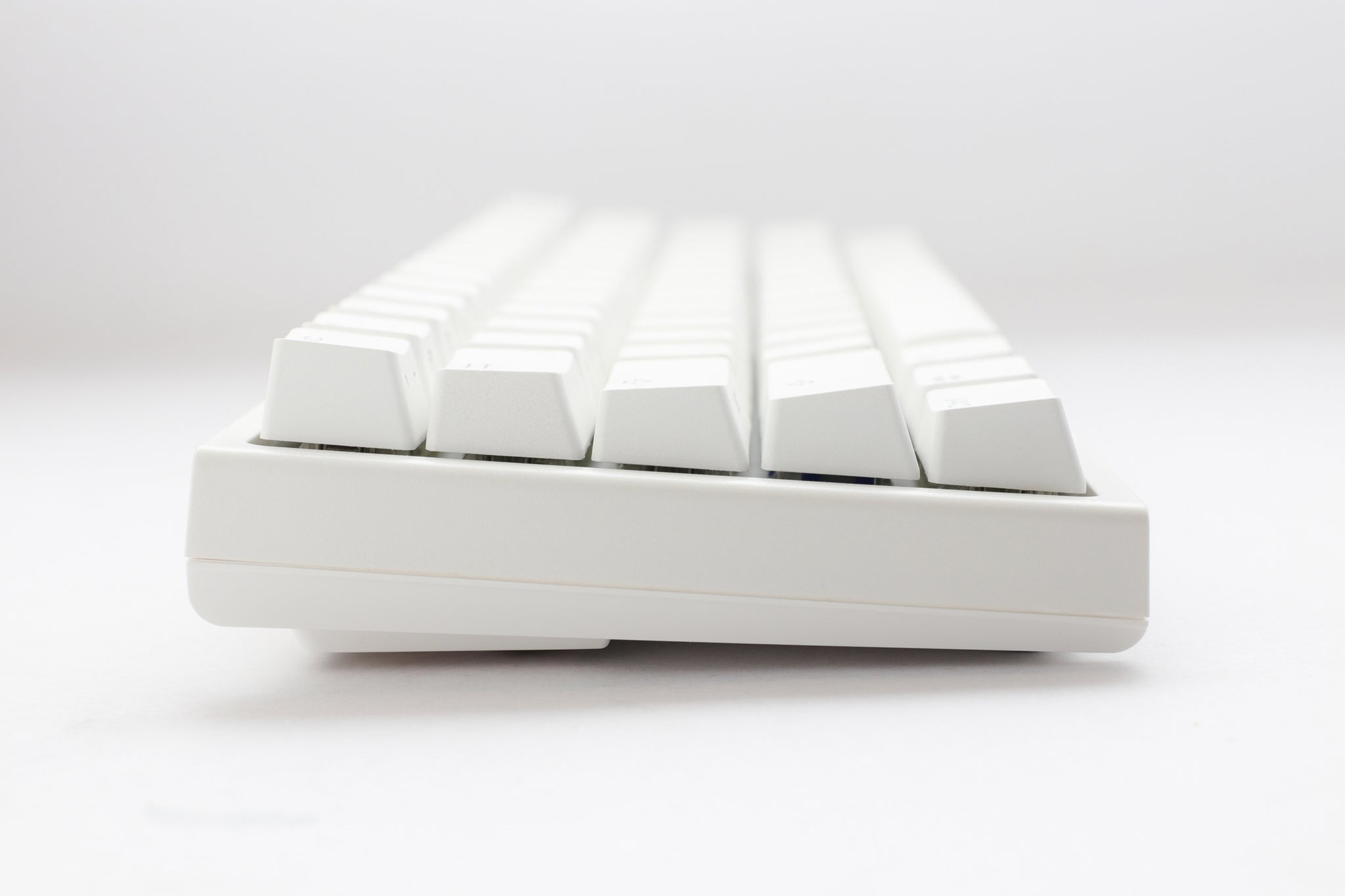 Ducky One 2 Mini Pro Pure White RGB LED 60% Double Shot PBT Mechanical