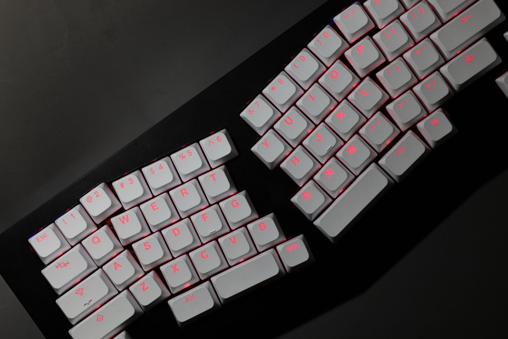 Tai-Hao White Rose 110 Key BOBO Profile Double Shot ABS Keycap Set