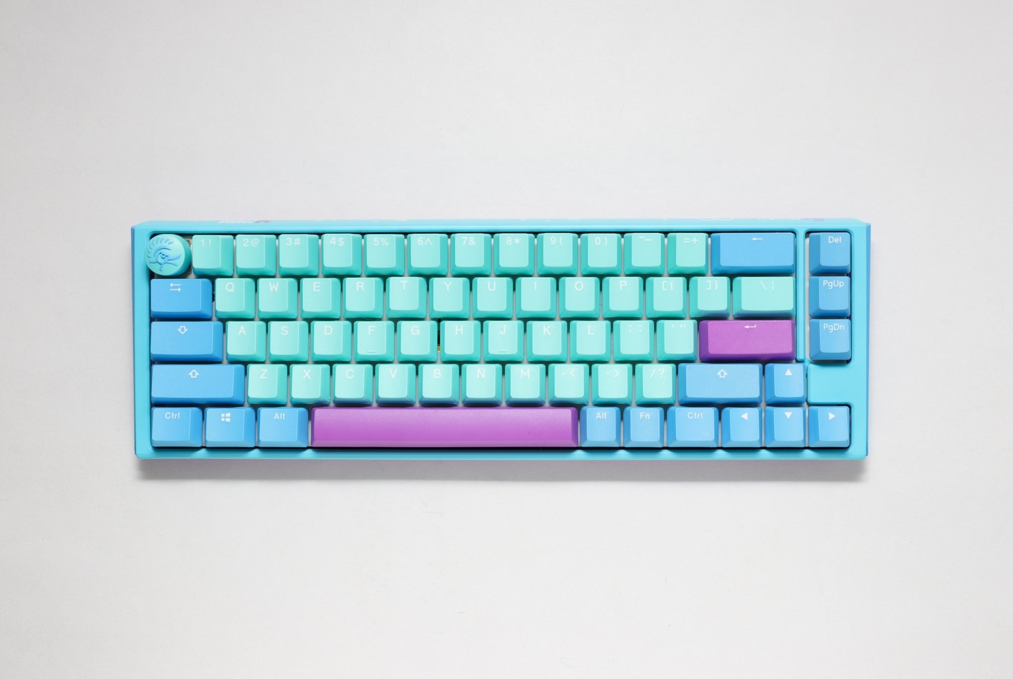 Ducky x MK One 3 SF Frozen Llama 65% Hotswap RGB Limited Edition Mecha