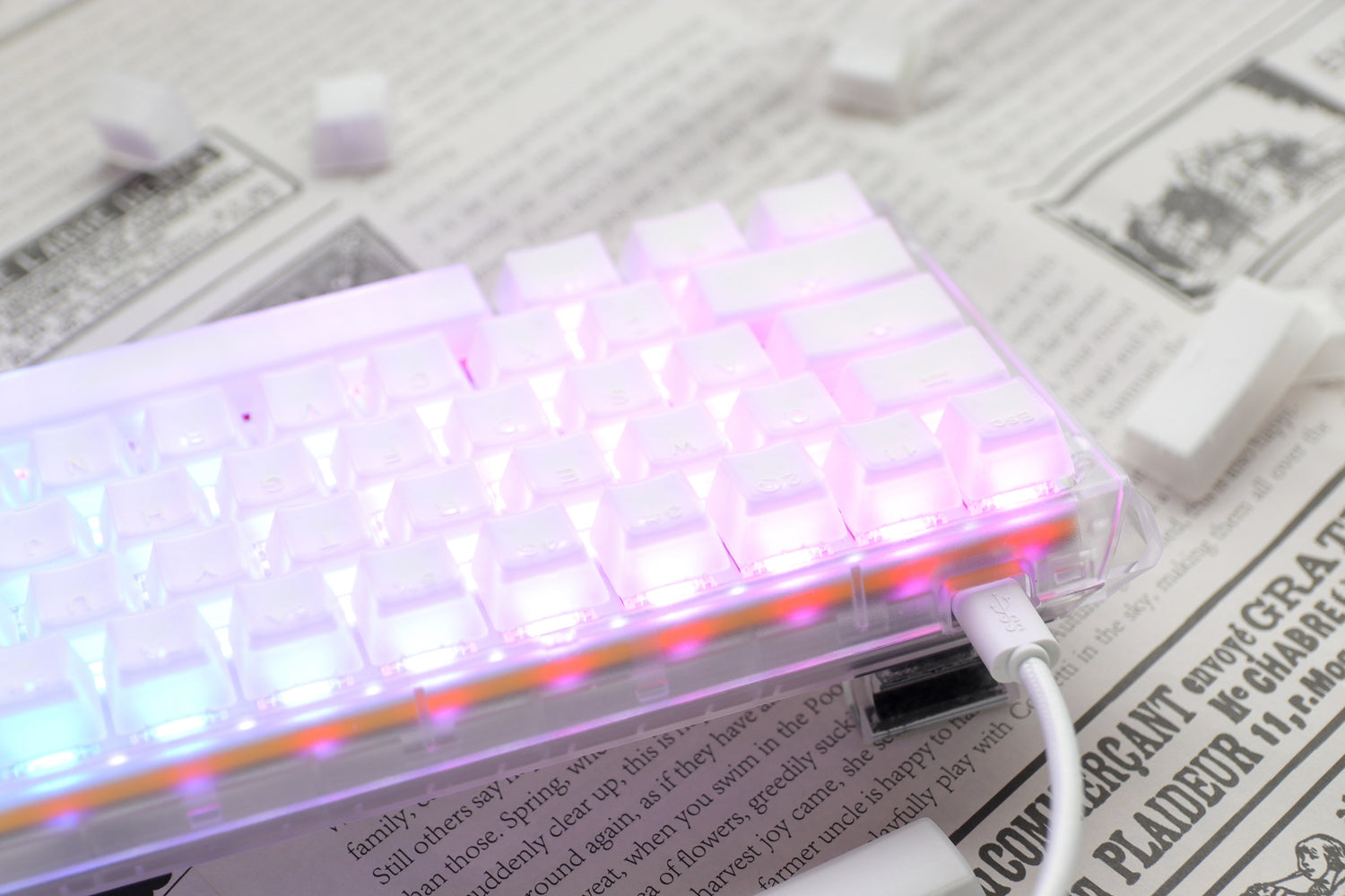 Ducky One 3 Mini Aura Clear White 60% Hotswap RGB LED Double Shot ABS