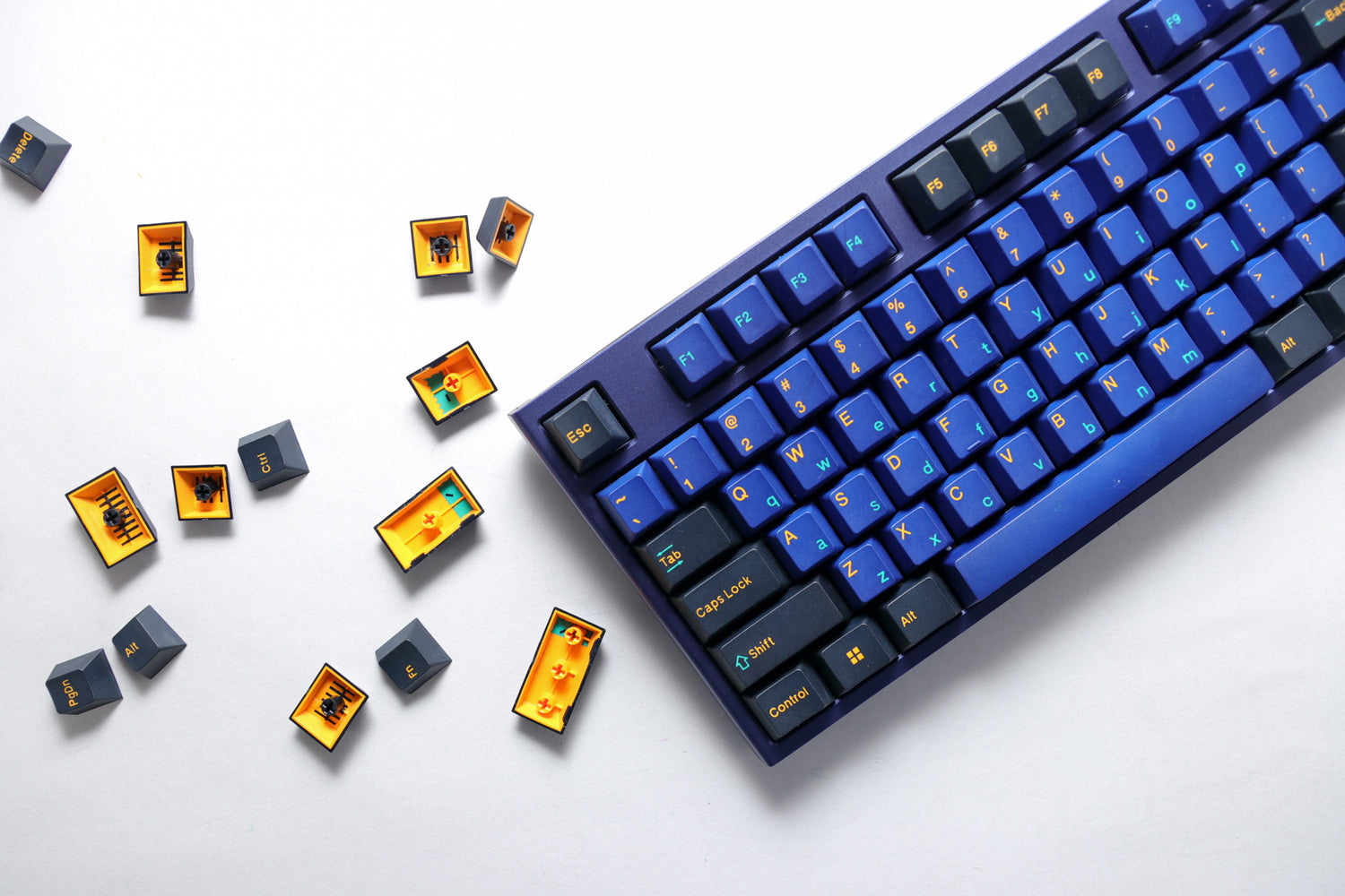 Ducky Horizon 133 Key Cherry Profile Triple Shot PBT Keycap Set