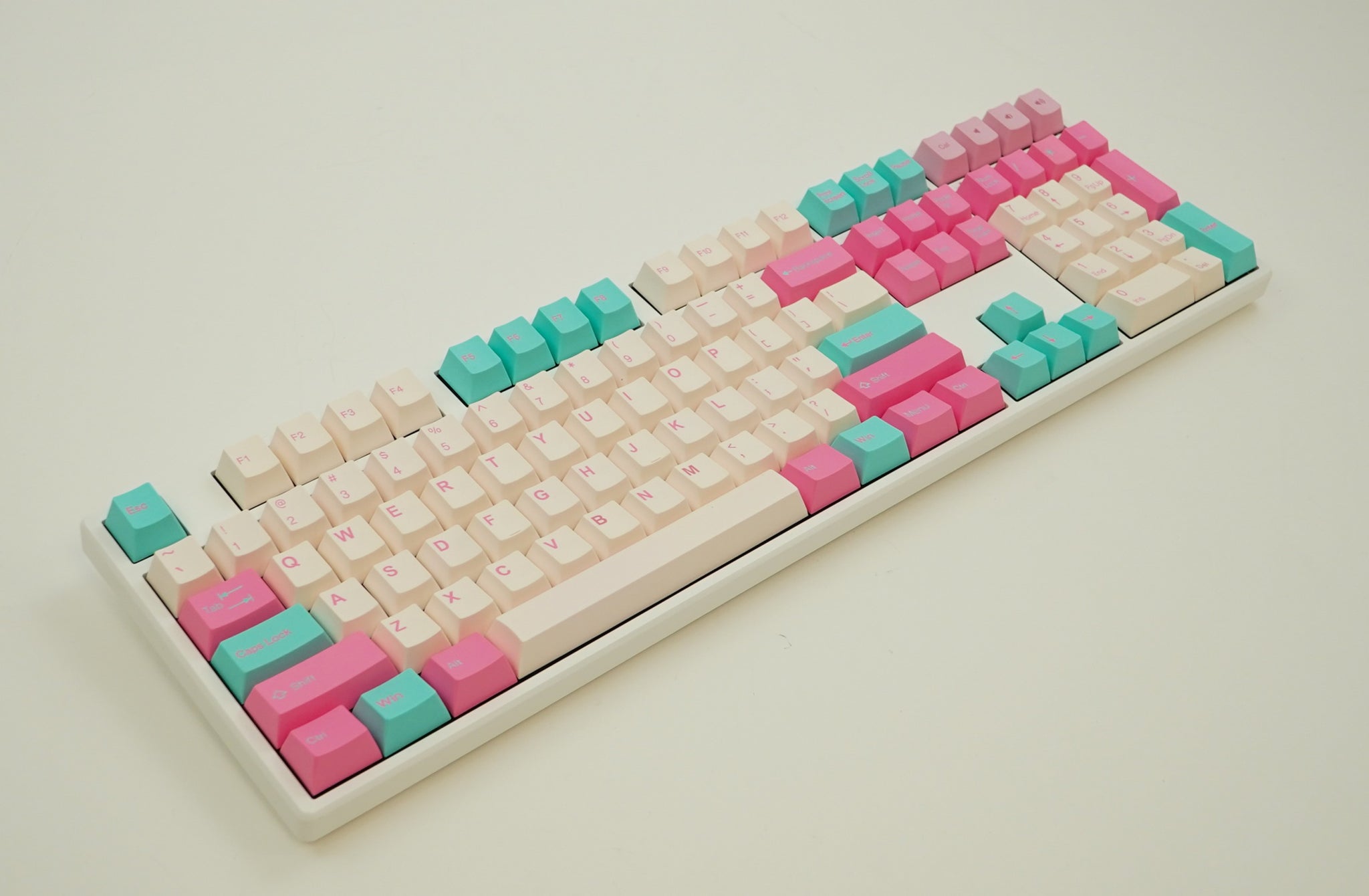 Tai-Hao Miami Surf 104 Key Cubic Profile Double Shot ABS Keycap Set