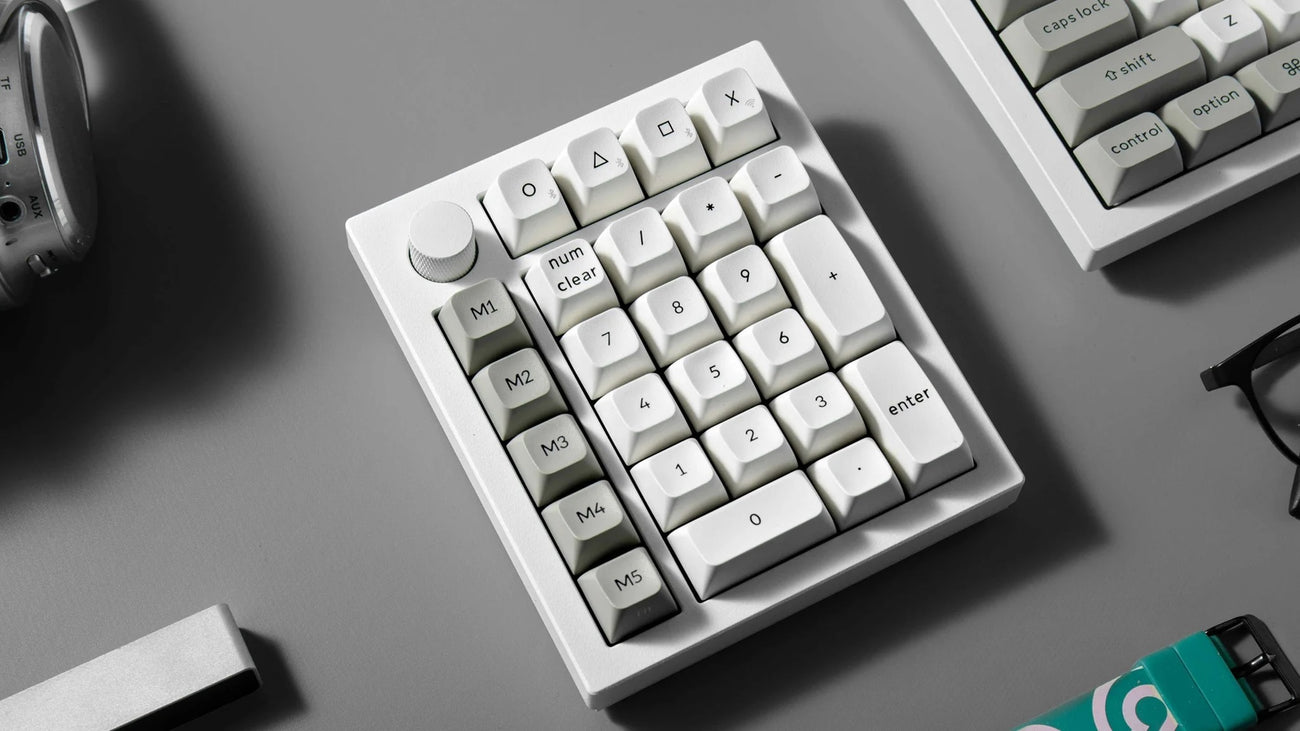 Keychron Q0 Max Aluminum Numpad Wireless Mechanical Keyboard