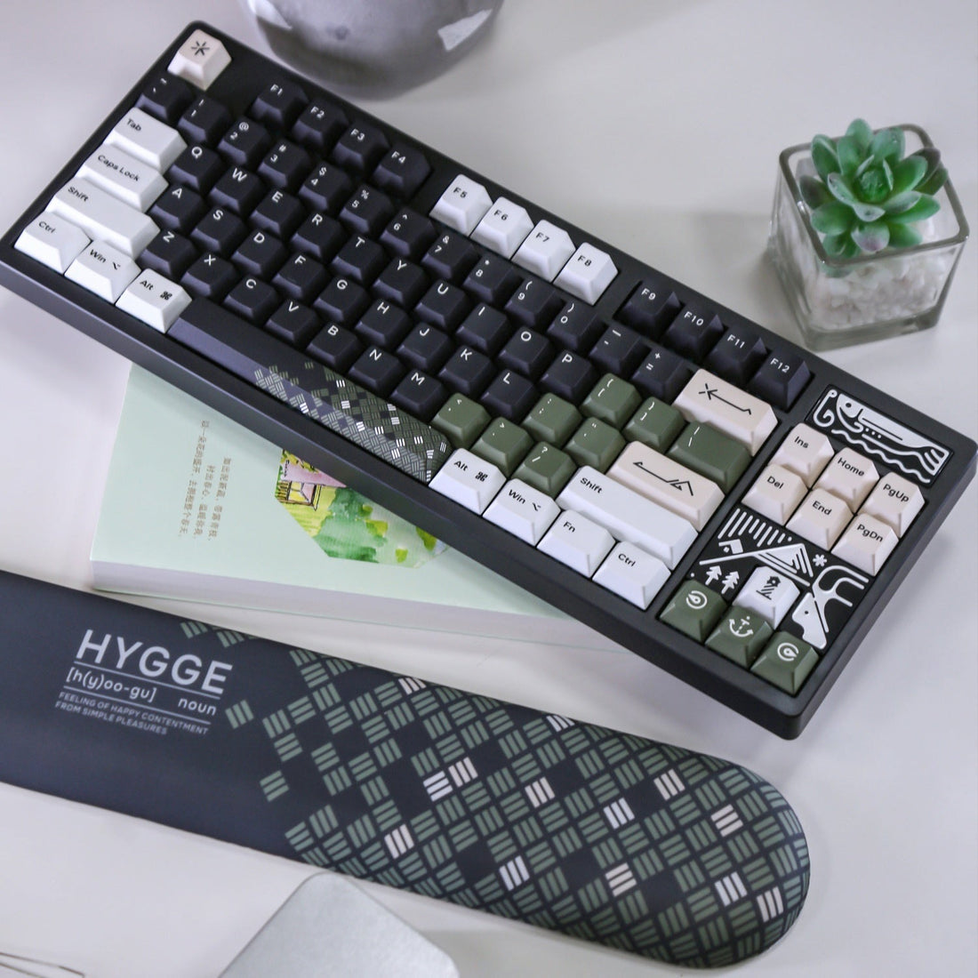 Varmilo Hygge VA80 Hotswap Bluetooth RGB Keyboard