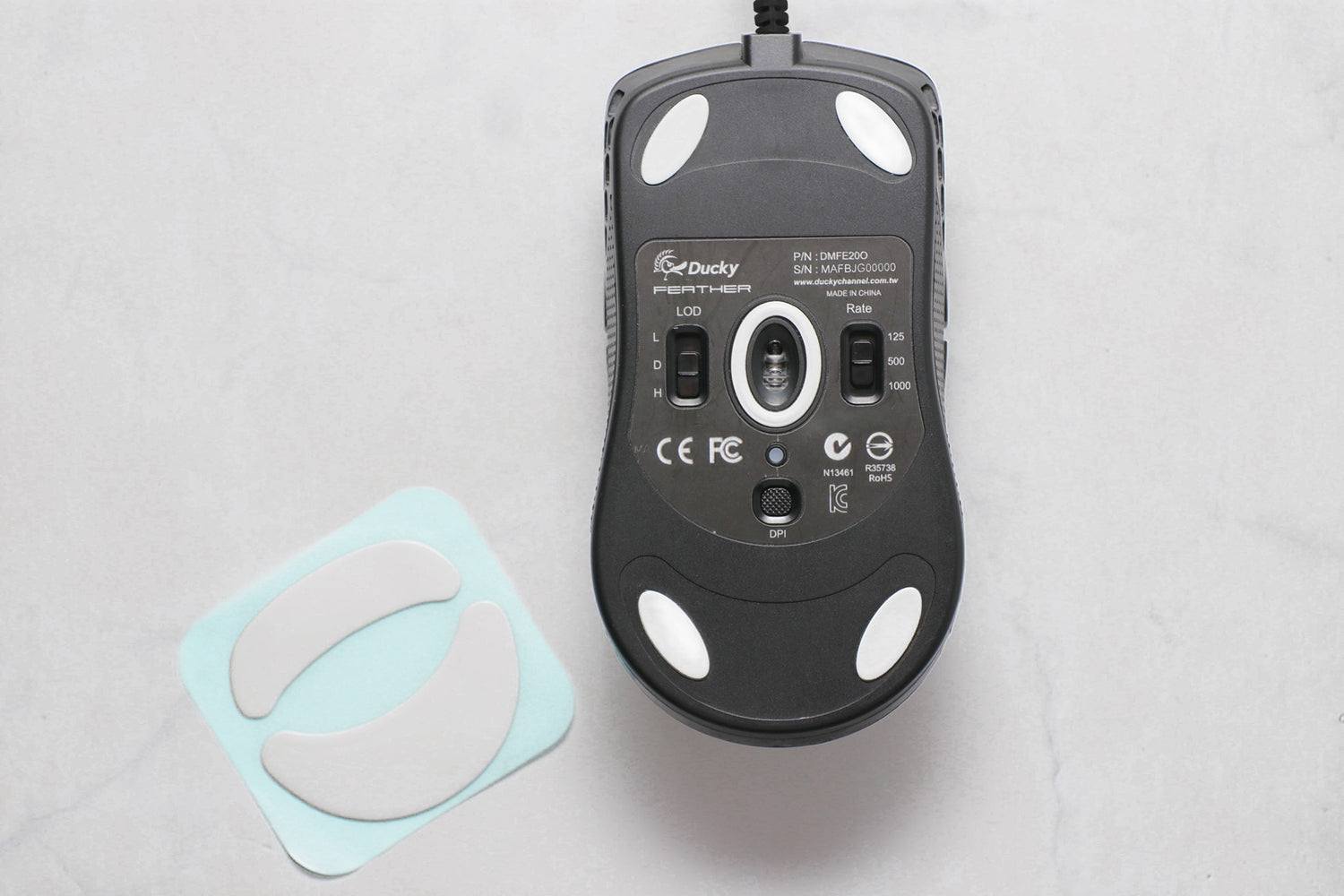 Ducky Feather Mouse 65g SR structure RGB 3389 Sensor Huano Switches