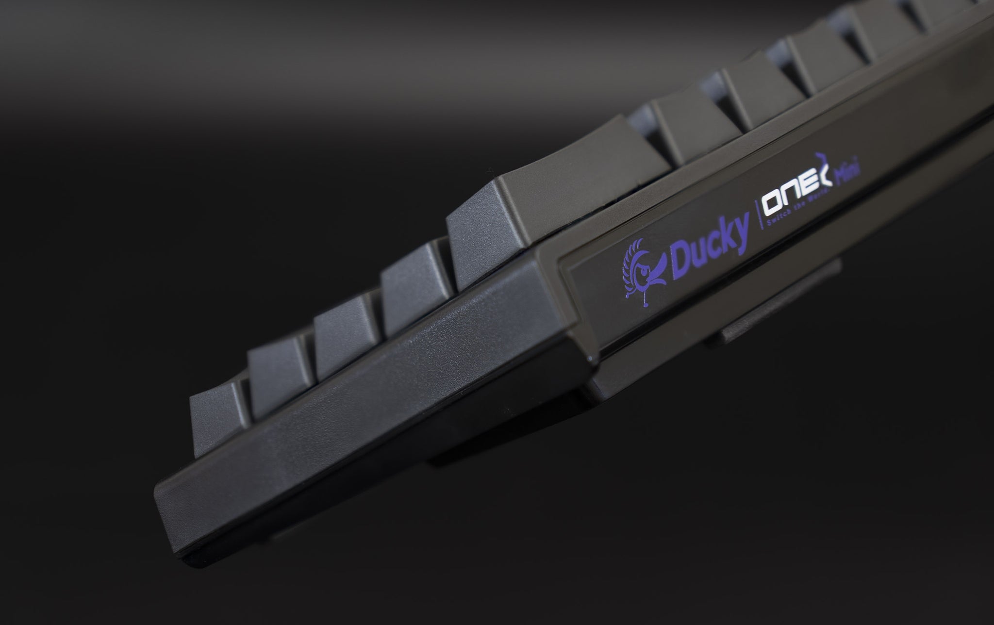 Ducky x MK Blackout One 2 Mini RGB LED 60% Double Shot PBT Limited Mec