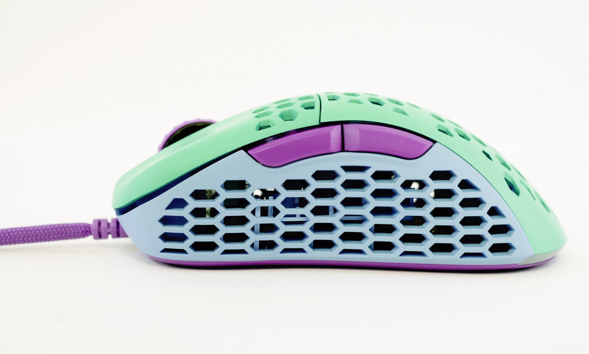 MK Frozen Llama Mouse 67g Lightweight Gaming 3389 Pixart RGB GM 8.0