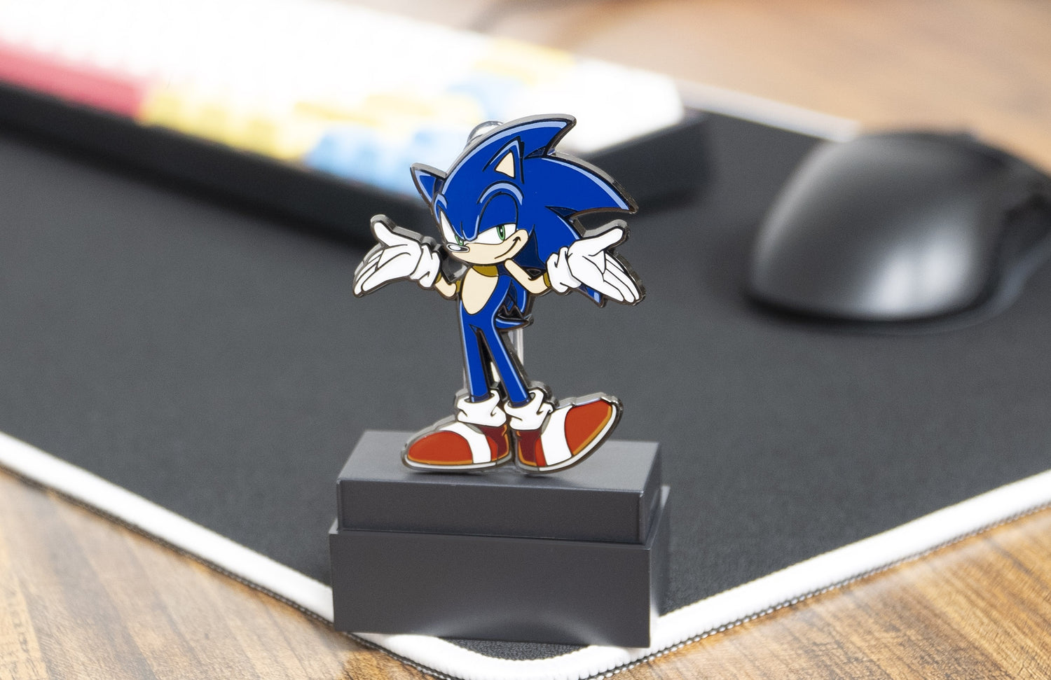 FiGPiN Sonic (581) Collectable Enamel Pin