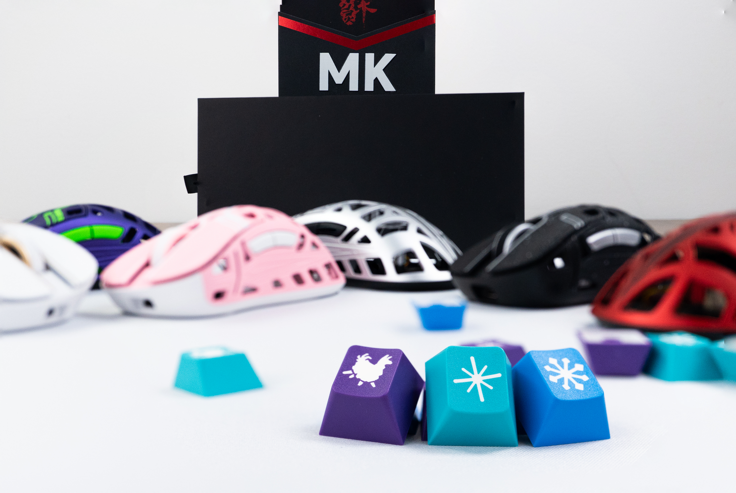 MK x WLMOUSE Frozen Llama Super Limited Edition